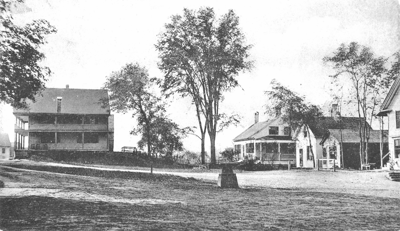 Warren Square - Hartland, Maine